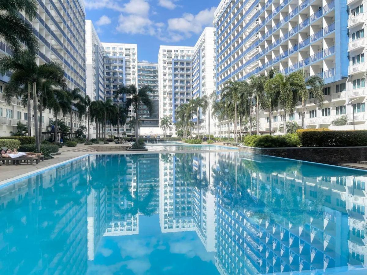 PREMIERE HAVEN at Sea Residences Condominium - Manila