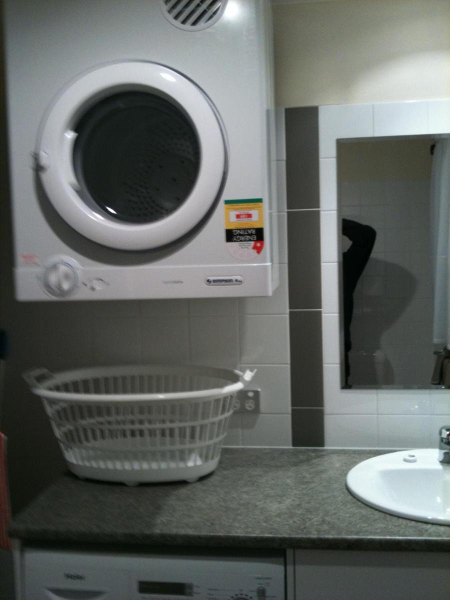 Adelaide - Semaphore Beach Front - SuiteTrails