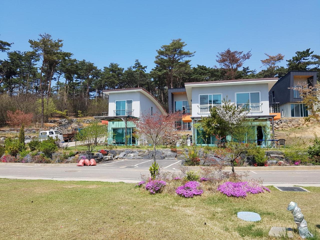 Daecheon Baroh Village - Housity