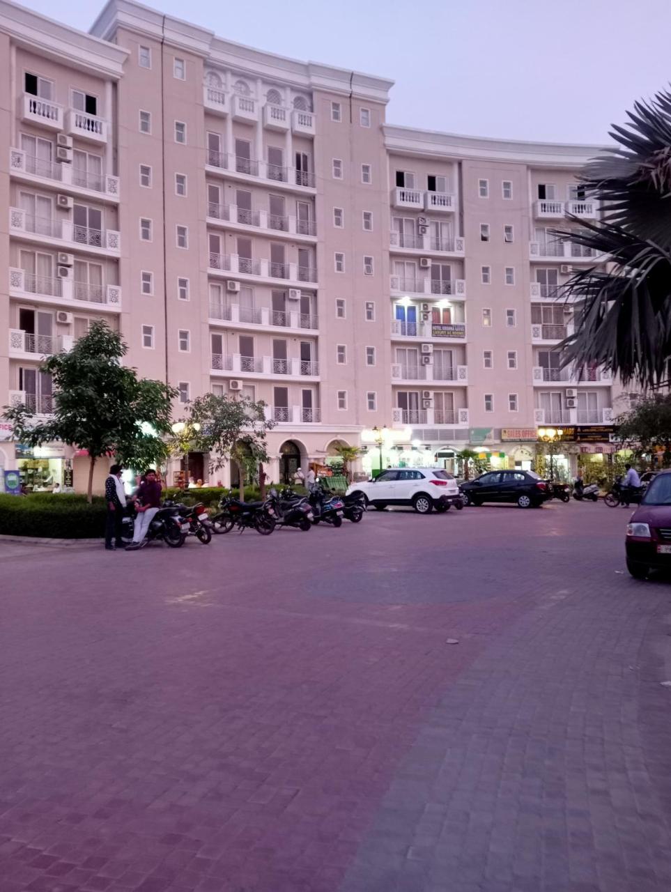 Omaxe Vrindavan Dham | Guest House in Vrind??van, India