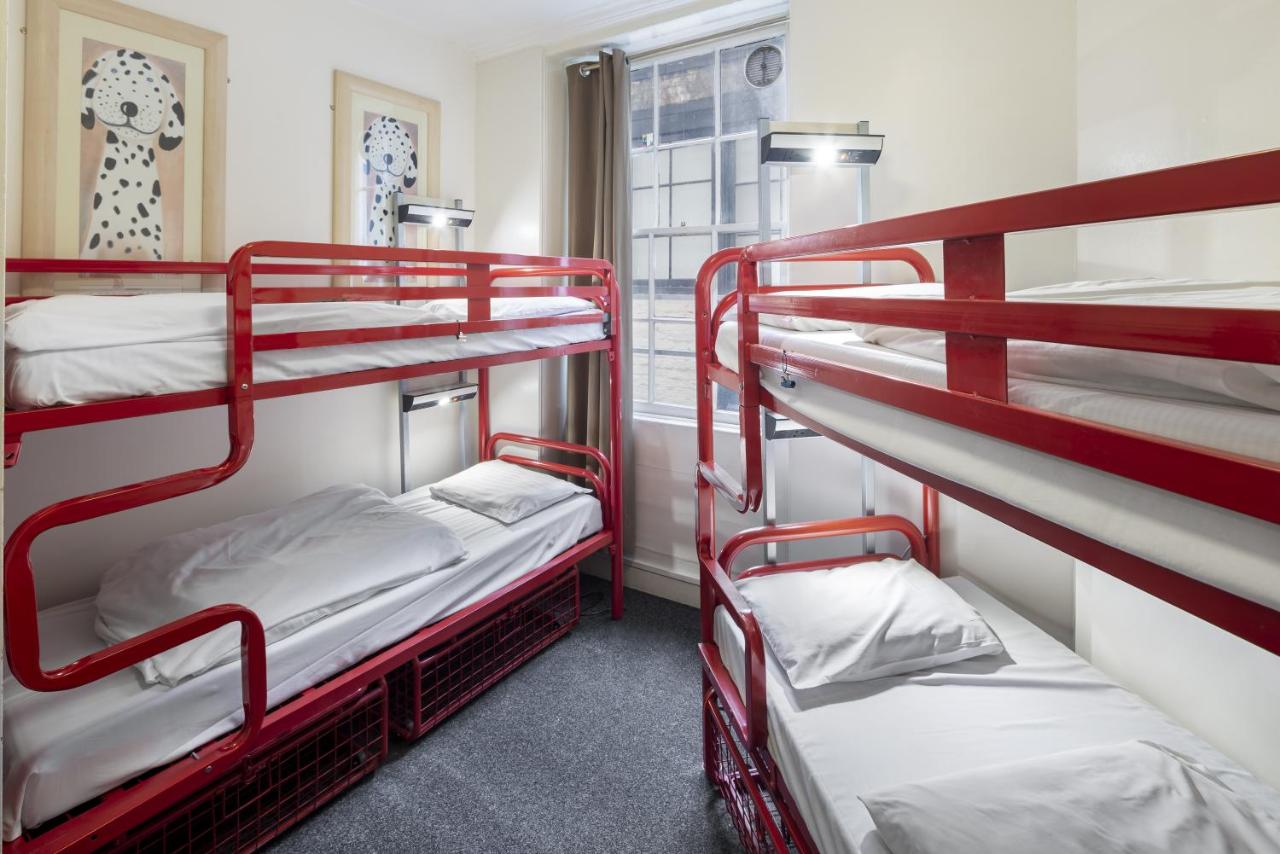 35 Hostels In London