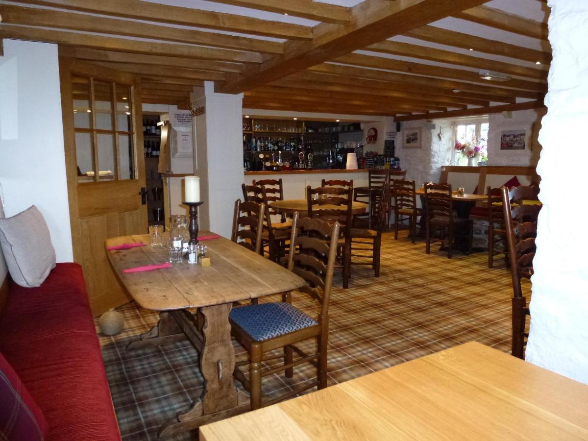 The Manor House Deals & Reviews, Godalming | LateRooms.com