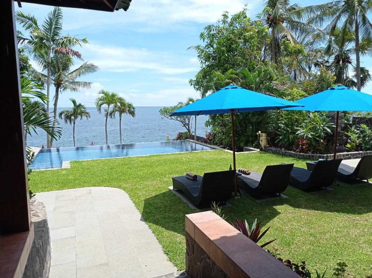 Absolute Beachfront Romantic Villa Laut Tabanan Indonesia