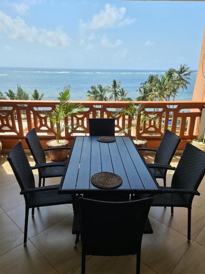 Beachfront Hotels in Mombasa