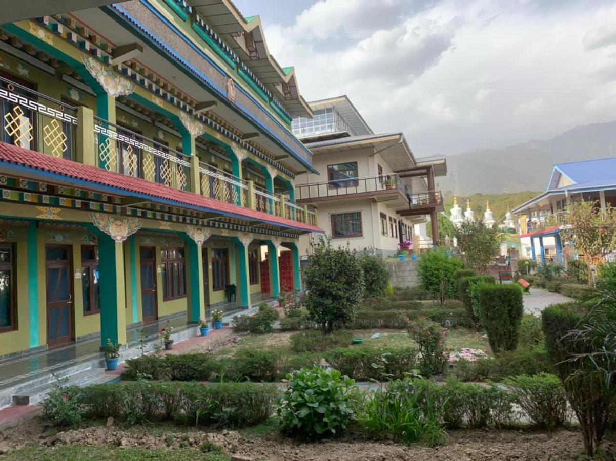 27 Homestays In Palampur
