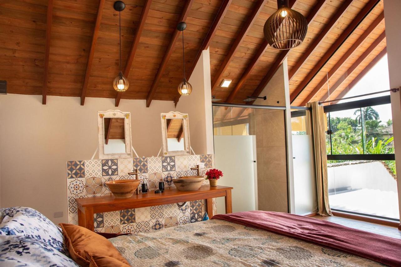 Chalé Privativo na praia, Paraty. * Incrivelmente Barato