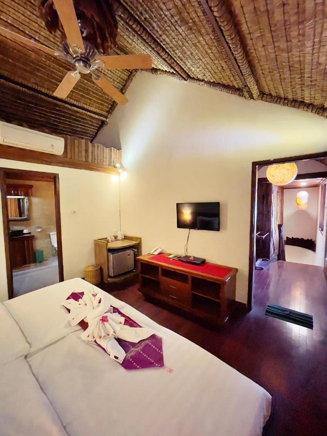 Samba Villas Beachfront View, Gili Trawangan Meno Air - The Bali Guideline