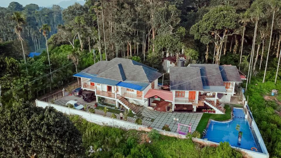 50 Resorts in Kerala with Private Pools (2023)