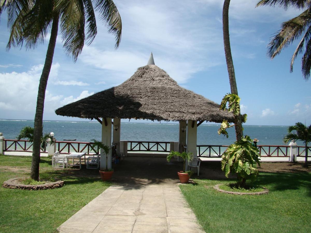 Beachfront Hotels in Nyali