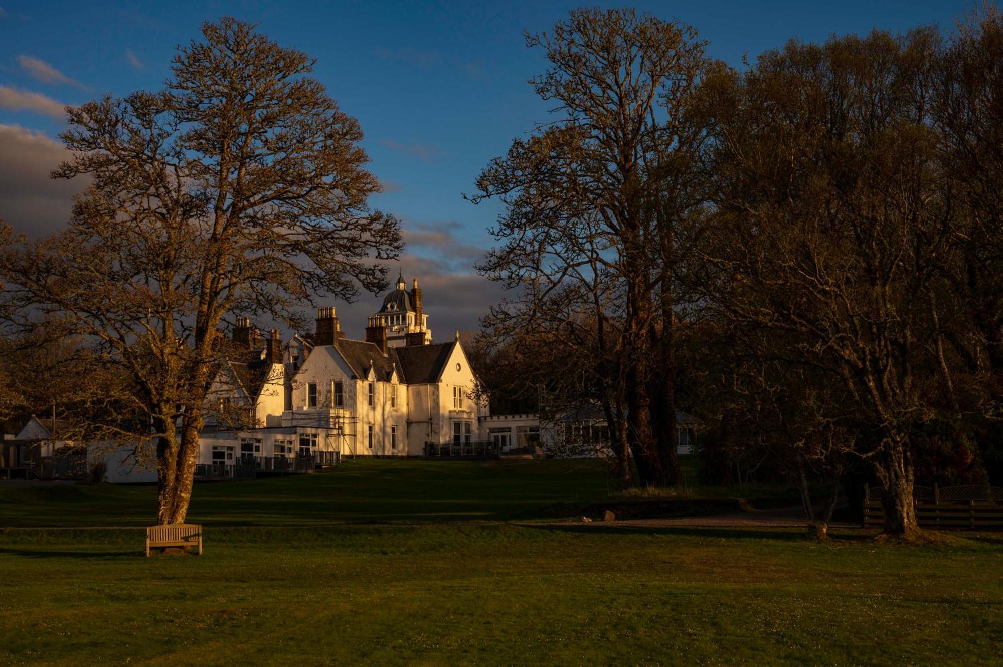 Skeabost House Hotel in Portree, Shetland, Orkney and the Outer Hebrides