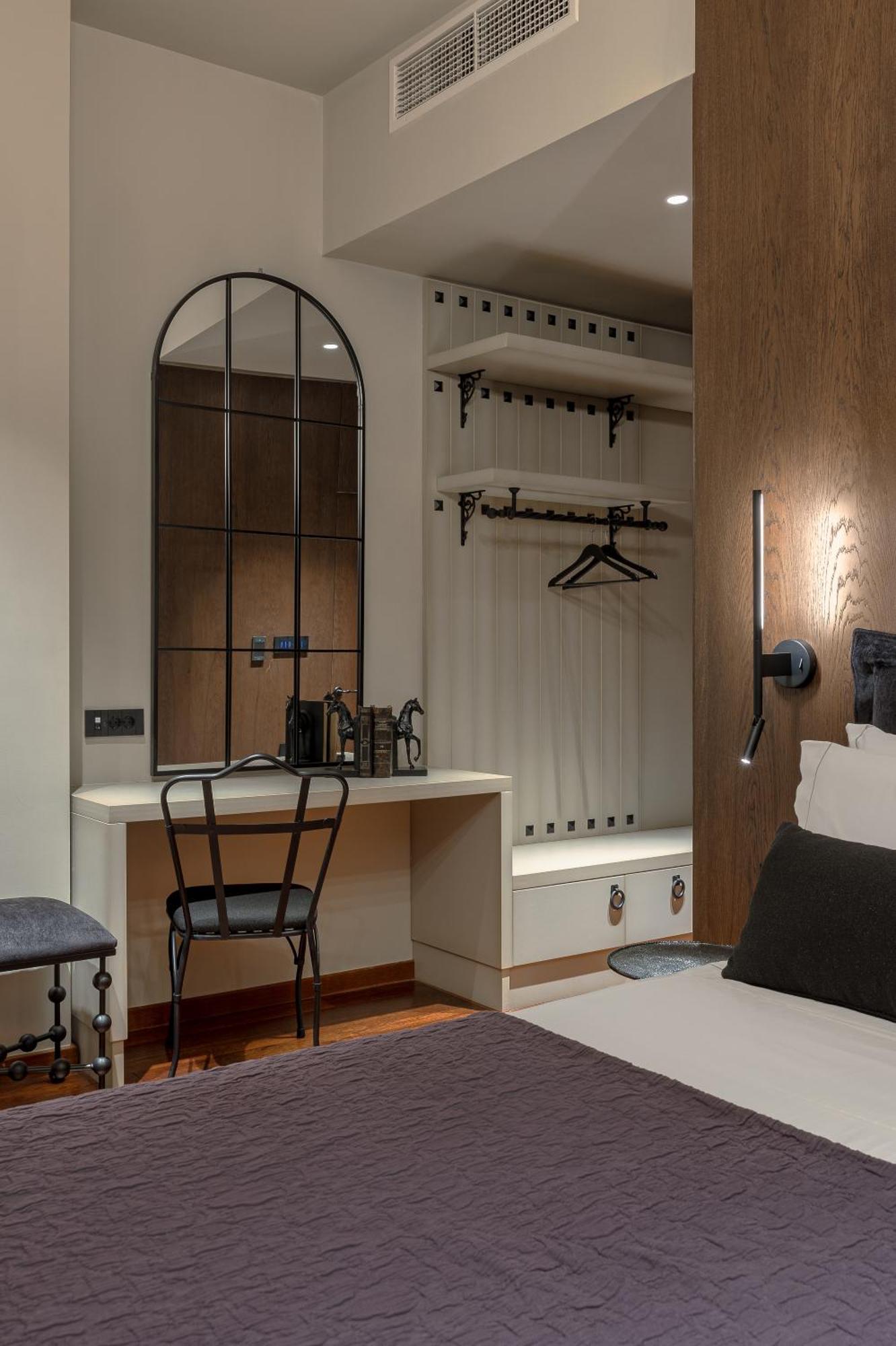 Stoes Boutique Hotel Ioannina | Urban Luxury, Modern Design, Historic ...