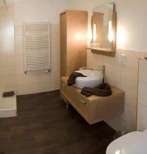 Dooscht Gästehaus Reichshof, Kröv (updated prices 2025)