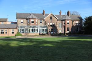 Burn Hall Hotel, Huby (updated prices 2025)