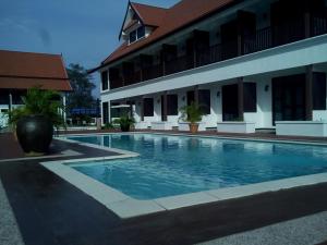 The Manor Beach Resort Besut, Kampung Kuala Besut – Updated 2023 Prices