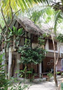 Panji Panji Tropical Wooden Home, Pantai Cenang (updated prices 2025)