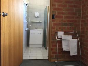 Pooraka Motor Inn, Mawson Lakes (updated prices 2025)