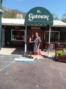 The Gateway Restaurant & Lodge, Three Rivers (updated prices 2025)