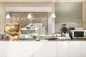 Days Inn by Wyndham Lethbridge, Lethbridge (updated prices 2025)