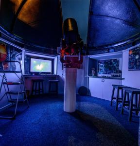 Rubyvale Motel & Holiday Units - An Adults Only Getaway, Rubyvale ...