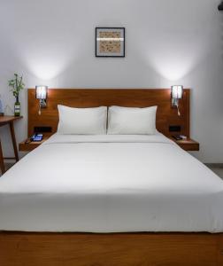 Fern Colombo, Colombo (updated prices 2025)