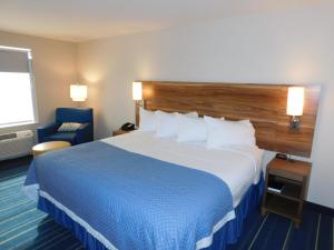 Days Inn & Suites by Wyndham Kearney NE, Kearney (updated prices 2025)