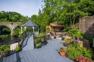 The Chainbridge Hotel, Llangollen (updated prices 2025)