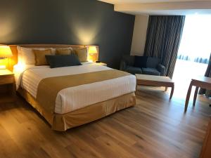 Radisson Paraiso Perisur, Mexico City – Updated 2022 Prices