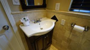 Trylon Hotel - Hollywood, Los Angeles (updated prices 2025)