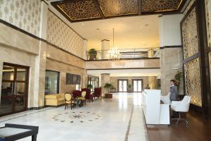 Defence Raya Golf & Country Club, Lahore – Updated 2022 Prices