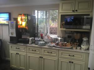 Sunset Inn Pacific Grove, Pacific Grove (updated prices 2025)