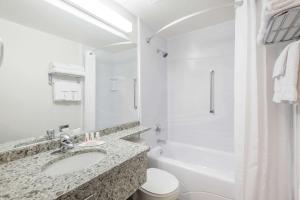 Super 8 by Wyndham Port Elgin, Port Elgin (updated prices 2025)