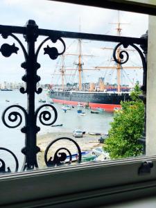 The Ship Leopard Boutique Hotel-Adults only, Portsmouth – Updated 2022 ...