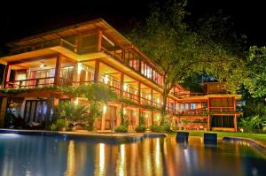 Punta Bulata White Beach Resort & Spa, Sipalay (updated prices 2025)