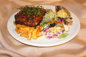 Zaliasis slenis - Self check-in hotel - Free parking, Klaipėda (updated ...