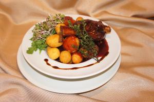 Zaliasis slenis - Self check-in hotel - Free parking, Klaipėda (updated ...