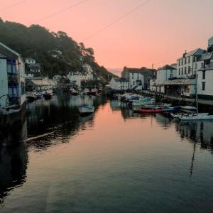 The House on the Props, Polperro (updated prices 2025)