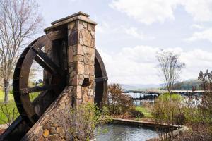 The Ridges Resort on Lake Chatuge, Young Harris (updated prices 2025)
