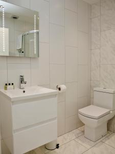 Soho Chambers by Indigo Flats, London – Updated 2023 Prices