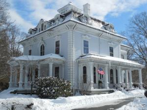 Proctor Mansion Inn, Wrentham (updated prices 2025)