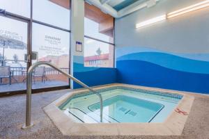 Ramada by Wyndham Coquitlam, Coquitlam (updated prices 2025)