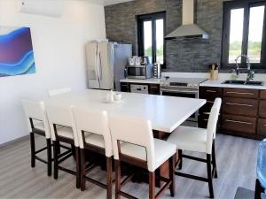 Blu Zen, Caye Caulker (updated prices 2025)