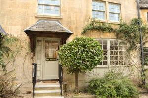 Lady Jane Grey, Winchcombe (updated prices 2025)