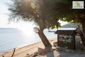 Laid Back Resort, Haad Rin (updated prices 2025)