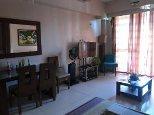Creys condo at Pico de Loro Cove, Nasugbu (updated prices 2024)