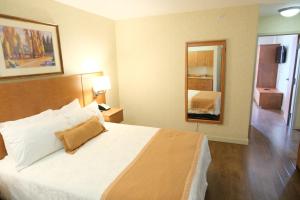 Rosslyn Inn & Suites, Edmonton (updated prices 2025)