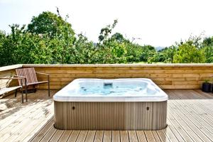 Burrington, Strawberryfield Park, Cheddar, Cheddar (updated prices 2025)