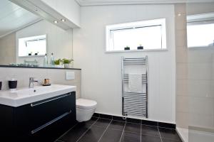 Burrington, Strawberryfield Park, Cheddar, Cheddar (updated prices 2025)