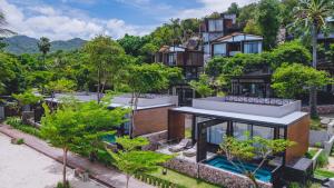The Cabin Beach Resort, Haad Rin
