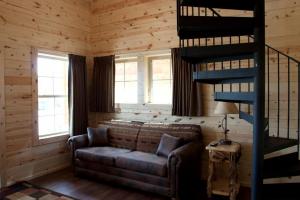 Cabins of Mackinac & Lodge, Mackinaw City (updated prices 2025)