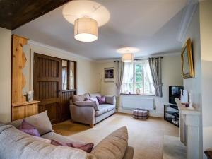 Stow Cottage, Stow on the Wold (updated prices 2024)